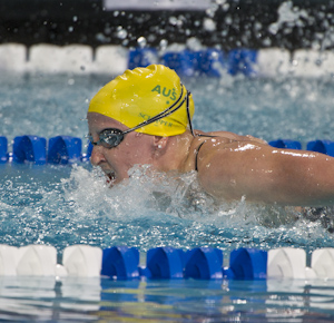 Pan Pacific Championships: Jessicah Schipper Defends 200 Fly Title ...