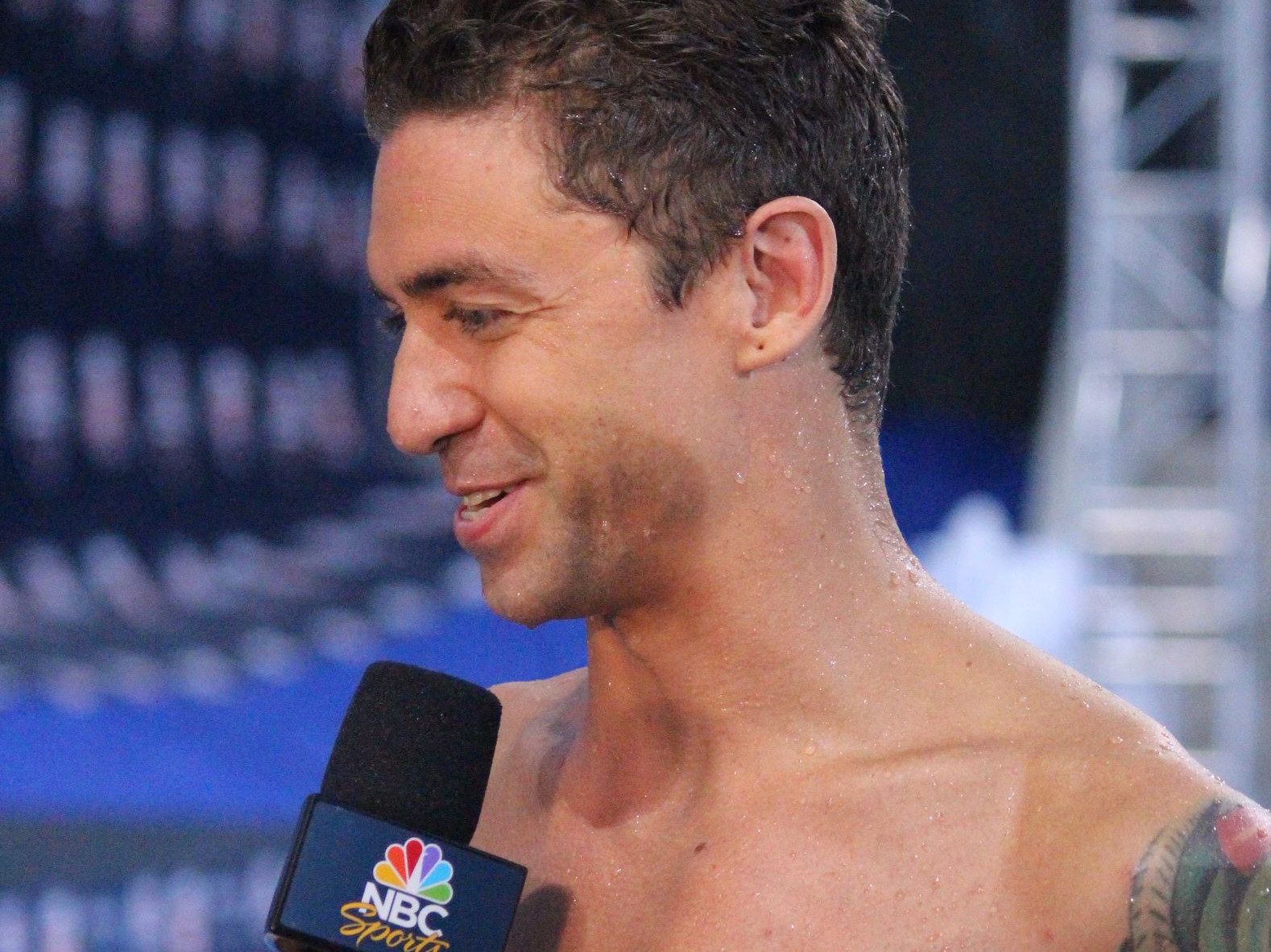Race Video: Anthony Ervin Overpowers 50 Free Field With Impressive Win ...