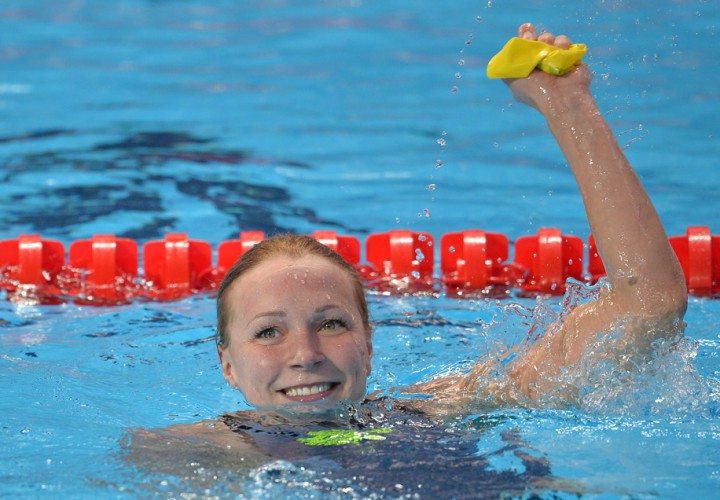 (Race Video) Sarah Sjostrom Pops a 24.22 in 50 Free in Sweden ...