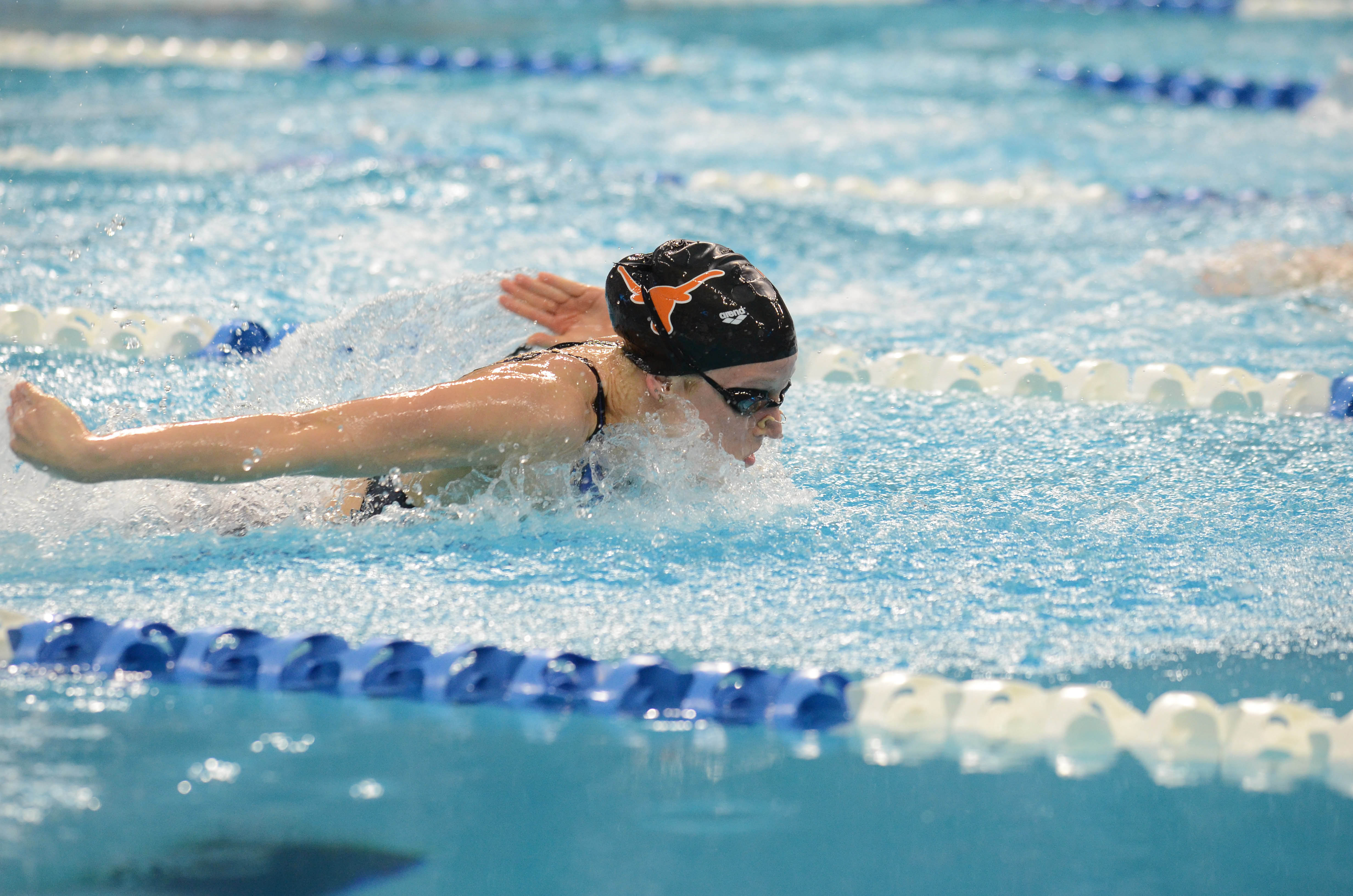Texas Longhorns Remain Dominant, Swim Past Arizona - Swimming World News