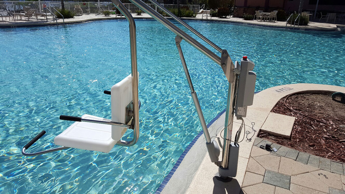 Spectrum Aquatics Launches New ADA Lift Motion Trek 350 - Swimming ...